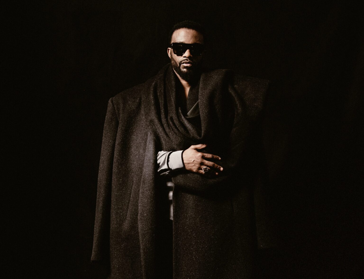 AFRICAN POP ICON FALLY IPUPA CELEBRATES TWO DECADES OF MUSICAL ...